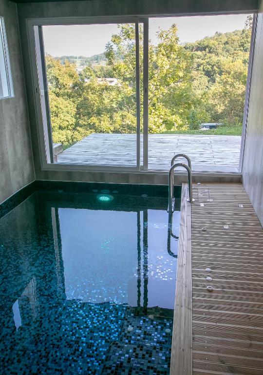 <Gîte & Spa Kyoalpes> Piscine Intérieure Privée - Chambéry