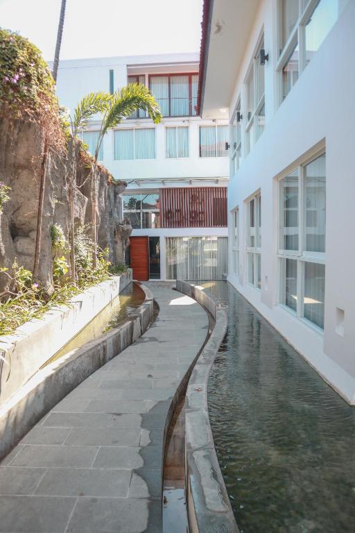 The Cakra Hotel, Denpasar (updated prices 2025)