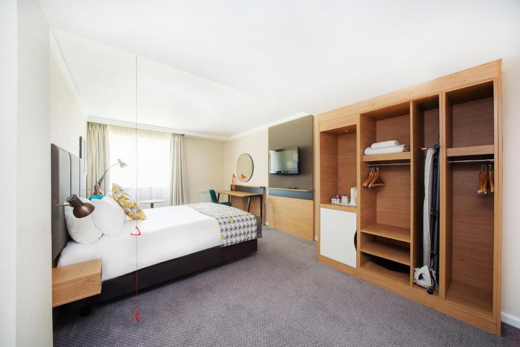 Holiday Inn Reading South M4 Jct 11 by IHG, Reading (updated prices 2025)