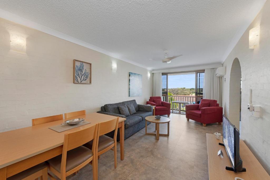 Don Pancho Beach Resort, Bargara (updated prices 2025)