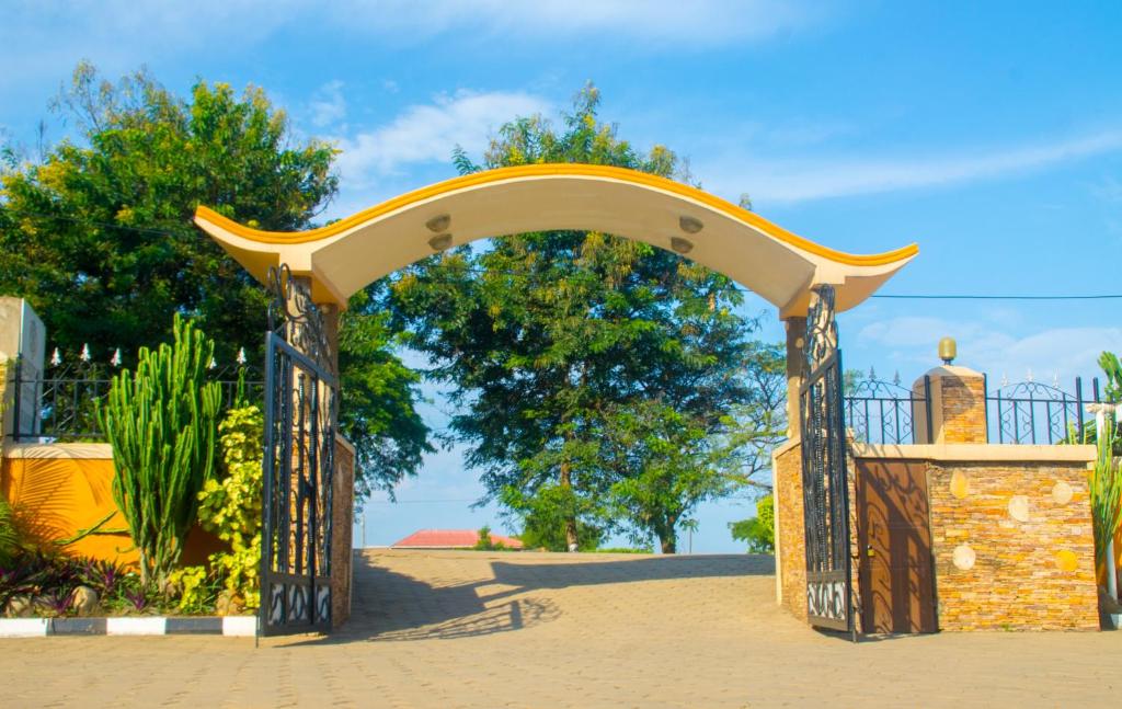 Hotel Gate Entrance Design