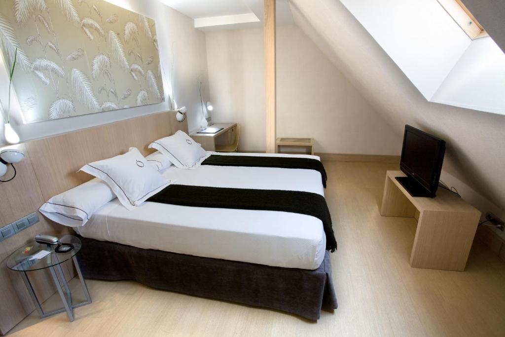 Hotel Opera, Madrid (updated prices 2025)