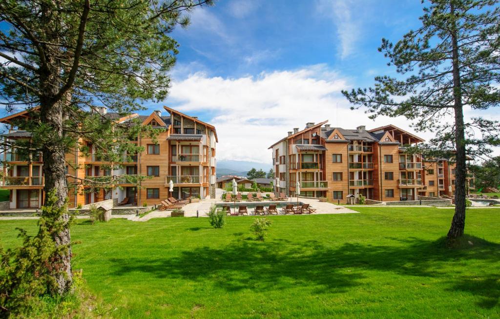 Pirin Golf & Country Club Apartment Complex - Bansko