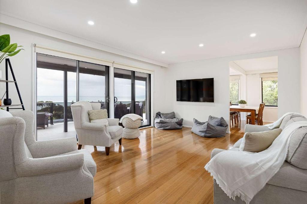 Stunning Bay View Accommodation in Rye, Rye (updated prices 2026)