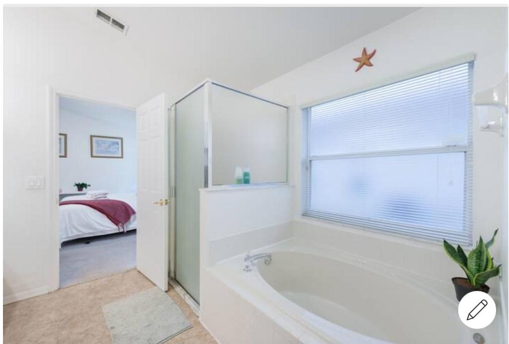 Disney Shared Bathroom