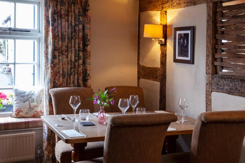 The Angel Inn, Petworth, Petworth (updated prices 2025)