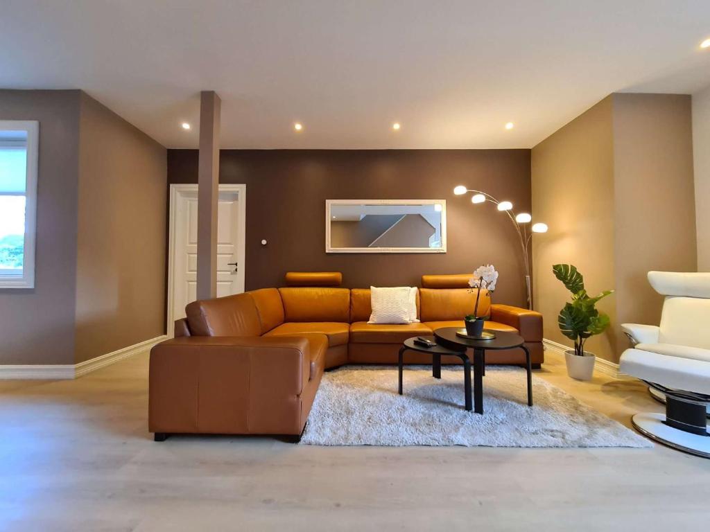 Spacious And Modern 3-bedroom Near Center, Free Parking - Stavanger
