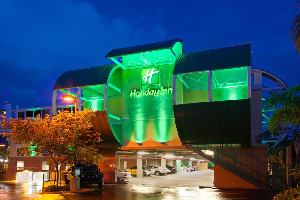 Holiday Inn Oceanside Marina Camp Pendleton by IHG, Oceanside (updated ...