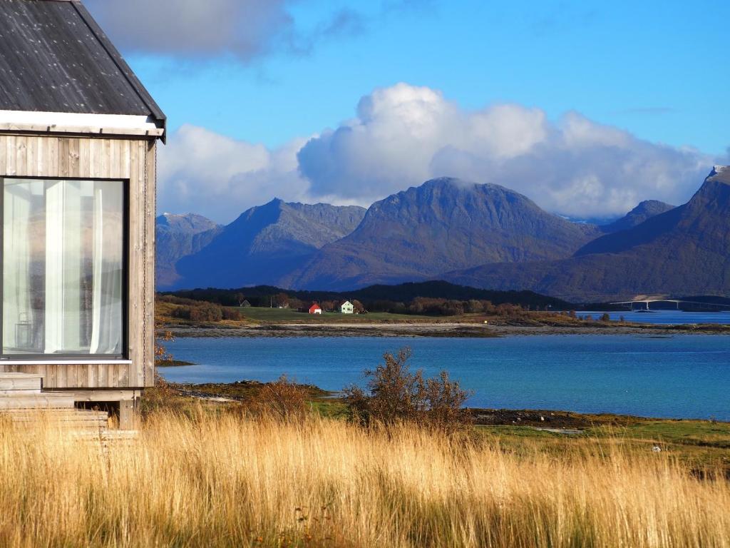 Steigen Lodge Sjøhytter, Engeløya (updated prices 2025)