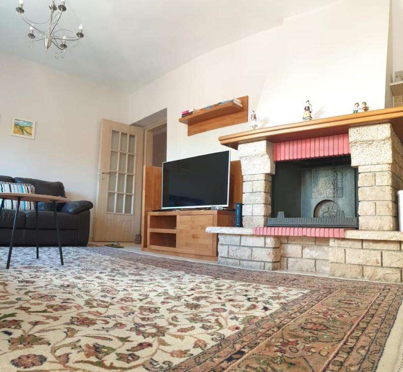 Belle Apartment, Tirana (updated prices 2026)