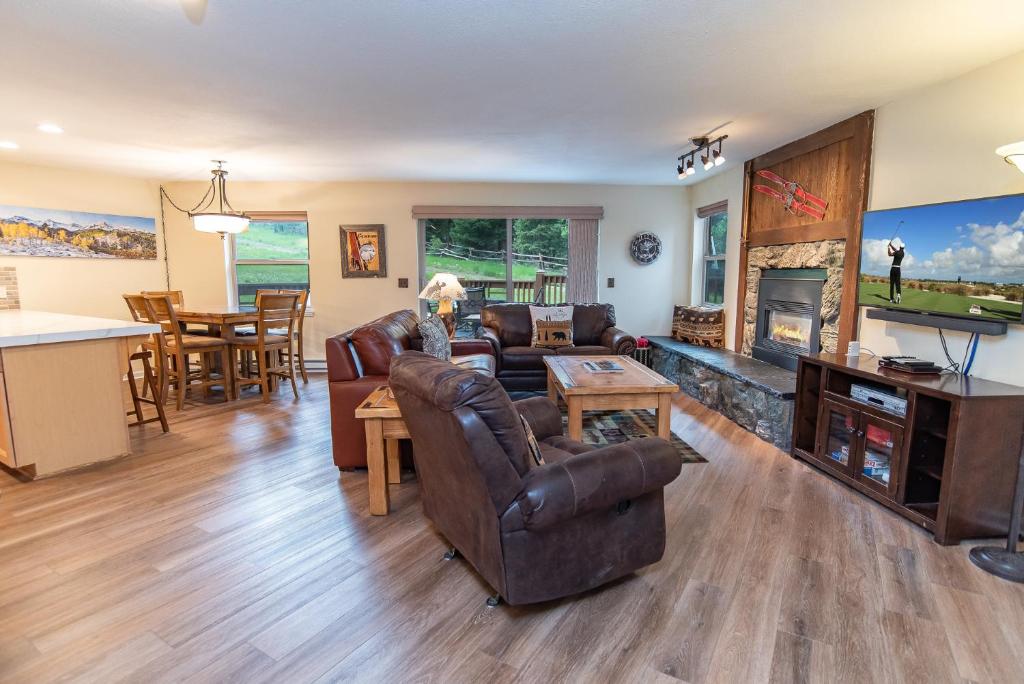 Tyra Summit A1A Ski In Out Great Amenities, Breckenridge (updated ...