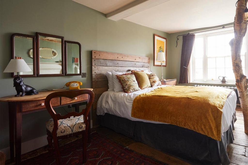 The Bell in Ticehurst, Ticehurst (updated prices 2025)