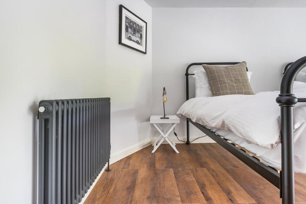 Kingston Estate, Staverton (updated prices 2025)