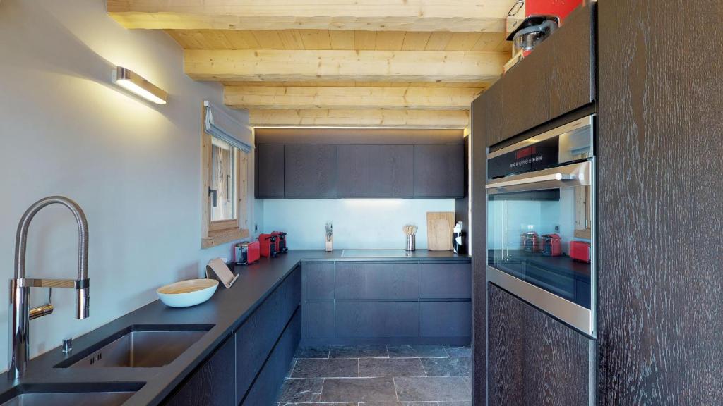 Be Cool SAUNA & LUXURY chalet 10 pers by Alpvision Résidences, Les ...