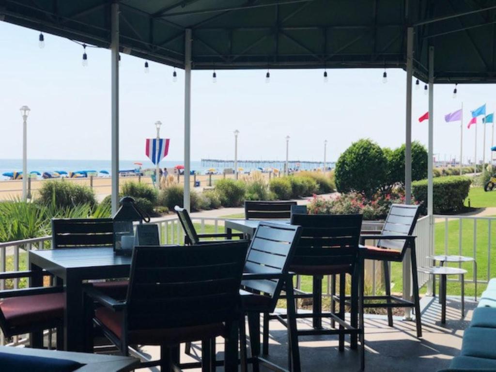 Holiday Inn Va Beach-Oceanside 21st St by IHG, Virginia Beach (updated ...