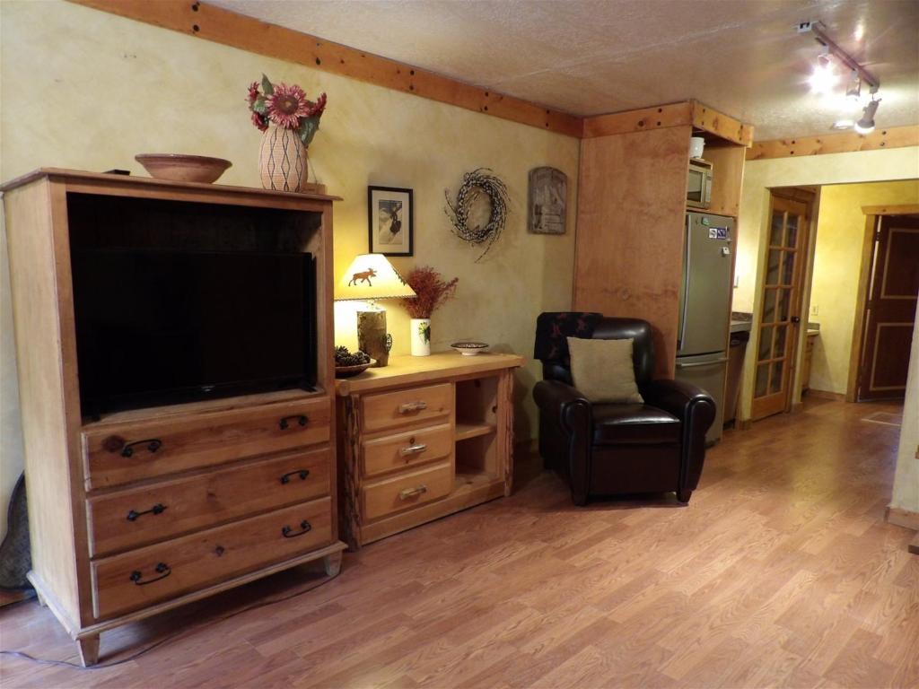 Cozy Condo In The Pines - New Mexico