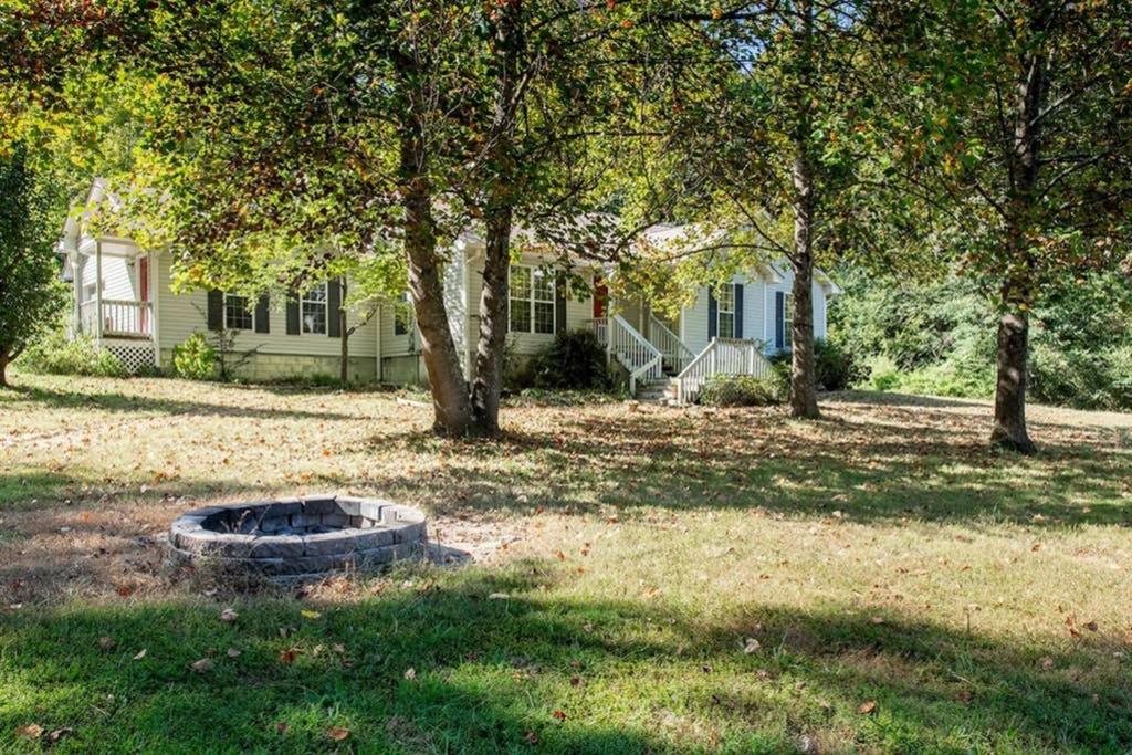 Farmhouse 4 Bed, 4 Bath, Pool, 15-20 Mins To Downtown - Nashville, TN