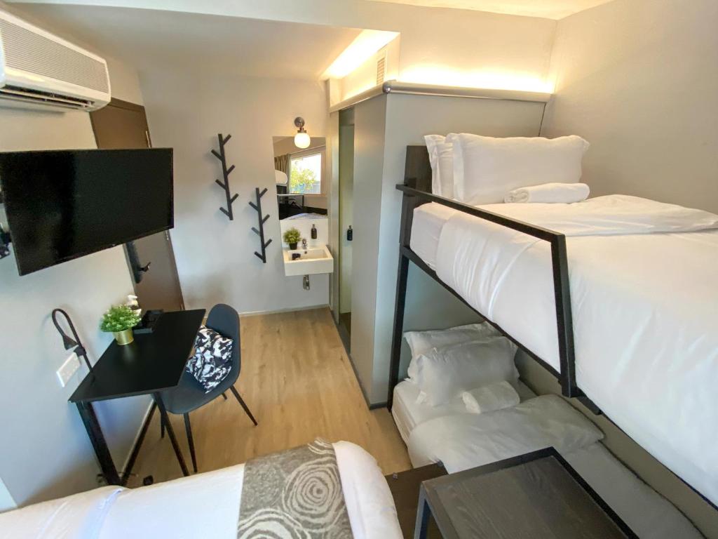 ST Signature Bugis Beach, DAYUSE, 5 Hours, 9AM-2PM, Singapore (updated ...