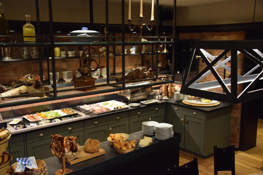 ᐅ Ulm Baden-Württemberg Deutschland Akzent Hotel Roter Löwe ...