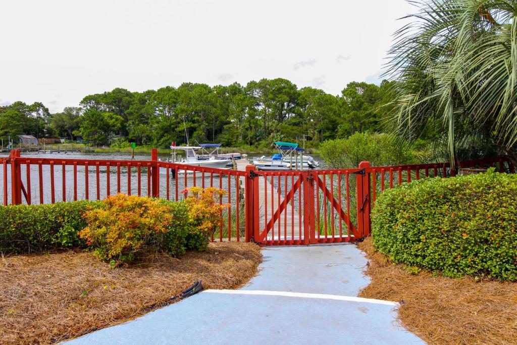 The Inn at St. Thomas Square #1303A, Panama City Beach (updated prices ...