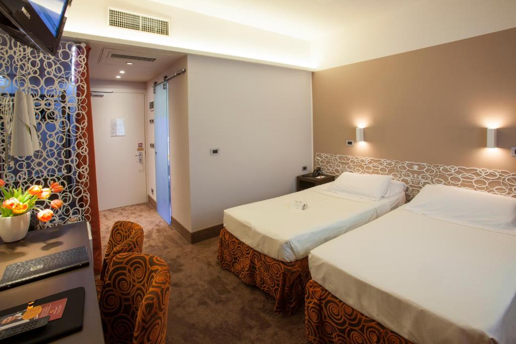 Hotel Berna, Milan (updated prices 2025)