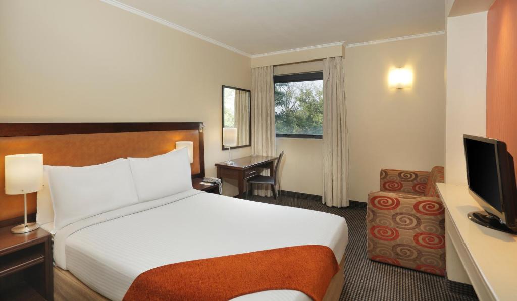 StayEasy Rustenburg, Rustenburg (updated prices 2025)