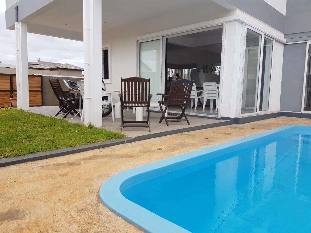 Exceptional Villa Albion + Pool, Albion (updated prices 2025)