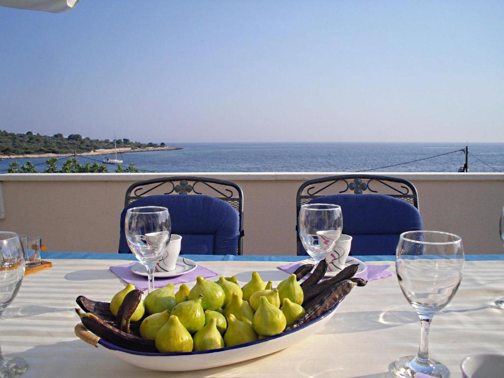 Apartment Ivica, Mali Drvenik (updated prices 2026)