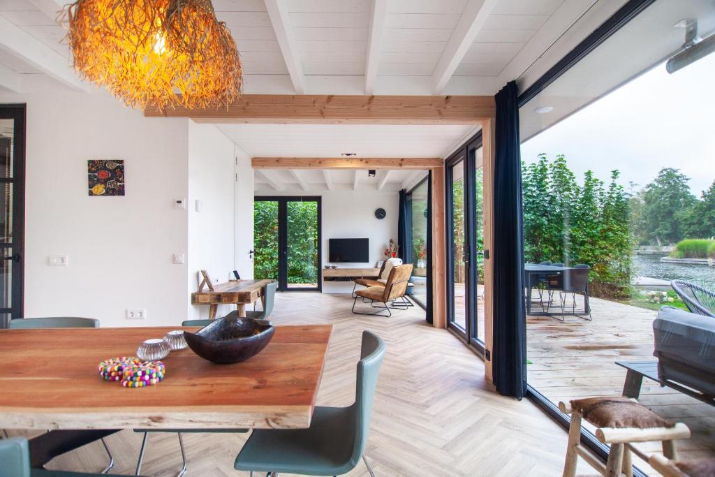 Lake Villa 4 bedrooms Paterswoldse meer - Groningen
