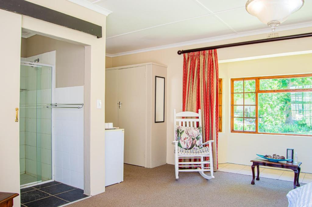 Dunroamin Bed and Breakfast, Mooiriver (updated prices 2025)