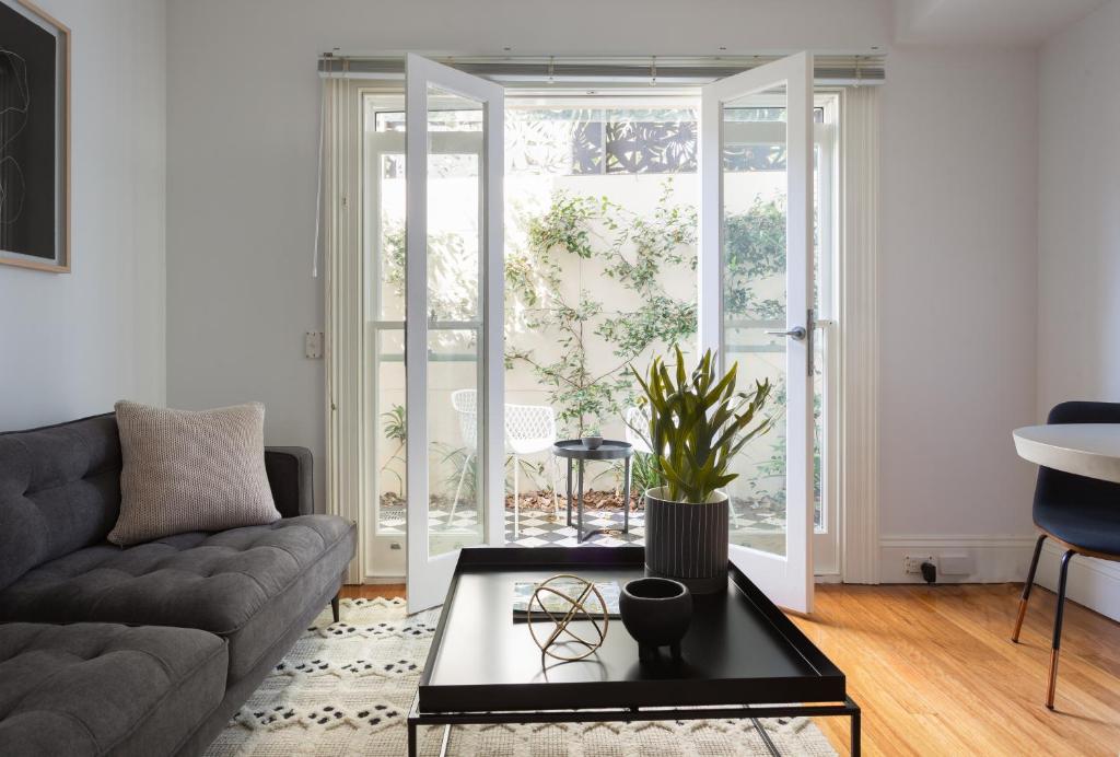 Boutique Studio Apartment In Heritage Home - Sidney