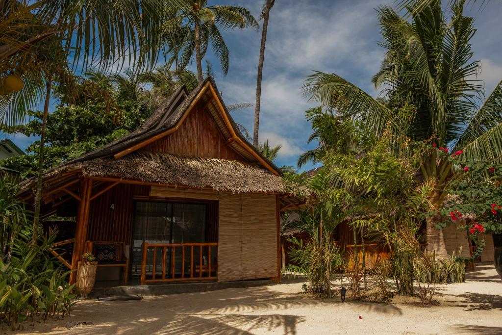 Amihan Beach Cabanas, Bantayan Island (updated prices 2025)