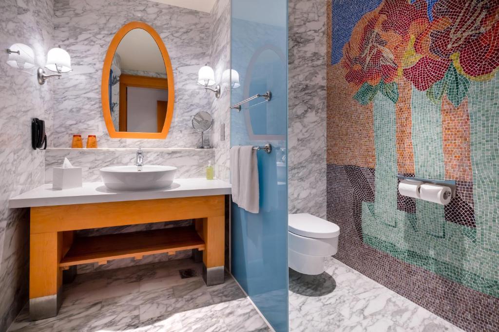 Resorts World Sentosa - Hotel Michael, Singapore (updated prices 2025)