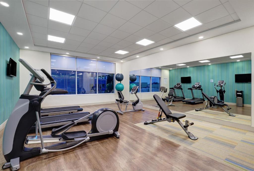 Holiday Inn Express & Suites - Collingwood, Collingwood (updated prices ...