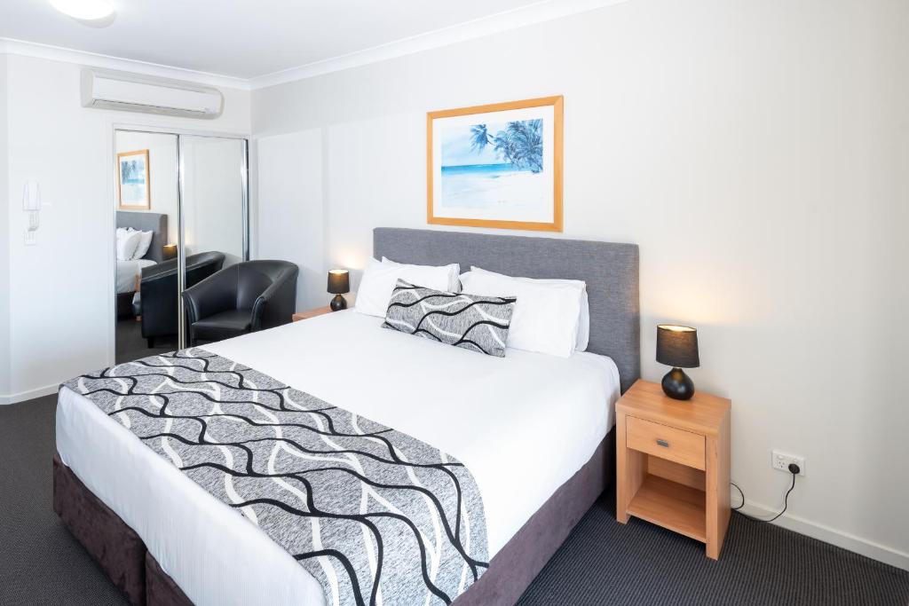 The Brighton Apartments, Toronto (updated prices 2025)