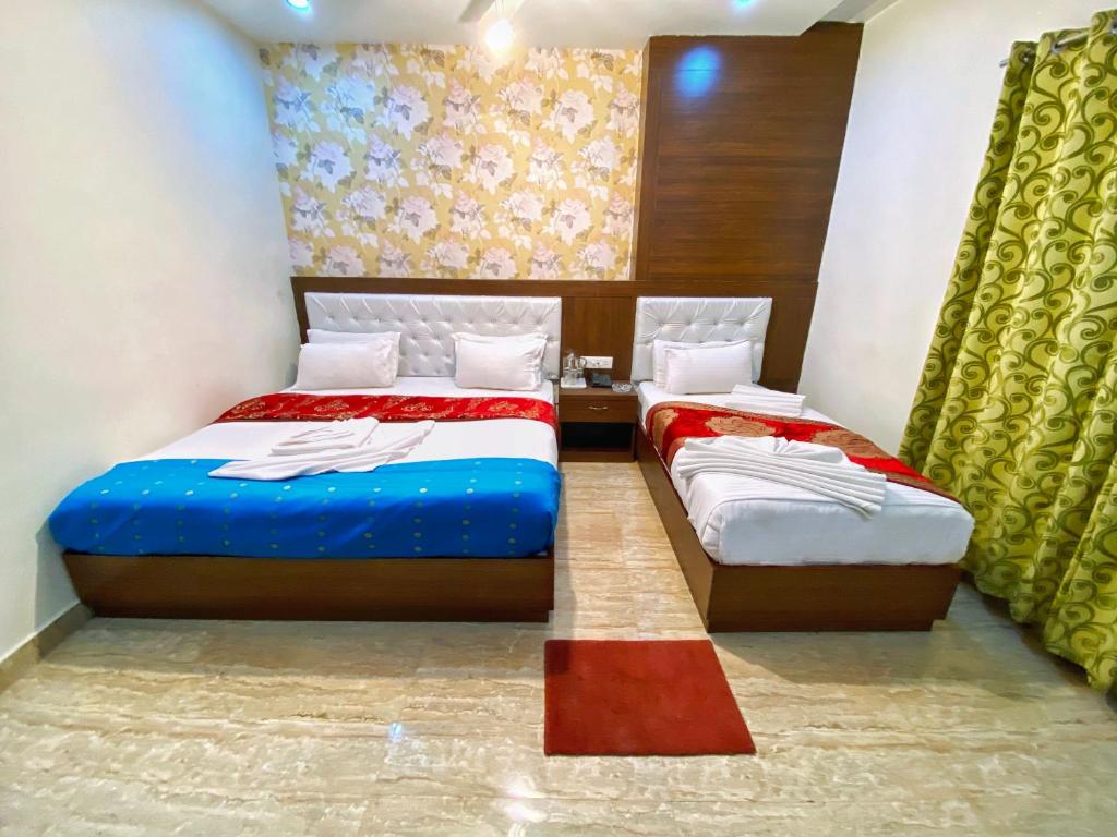 Hotel Midcity - Varanasi