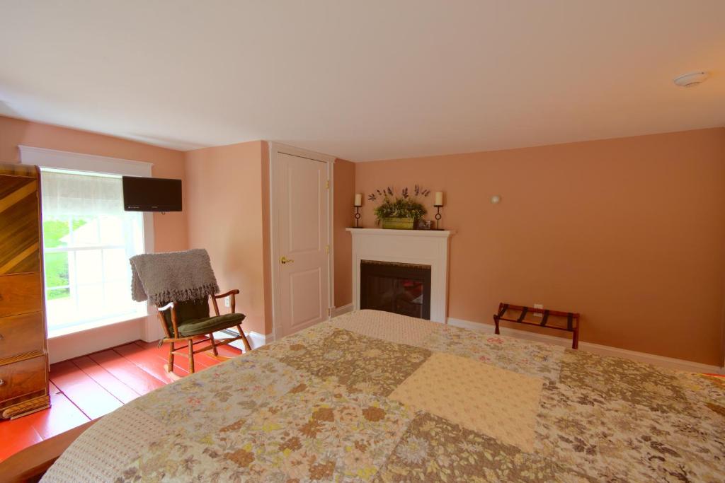 Ballard House Inn, Meredith (updated prices 2025)