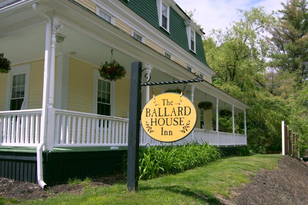 Ballard House Inn, Meredith (updated prices 2025)