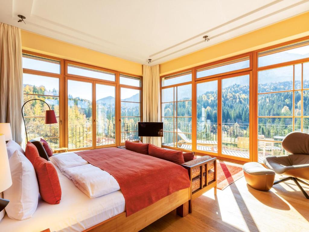 Schloss Elmau Luxury Spa Retreat & Cultural Hideaway, Elmau (updated ...