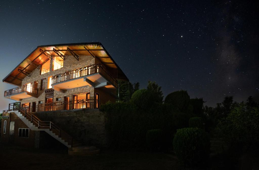 The Himalayan Bungalow HOMES by BluSalz, Almora – Updated 2023 Prices