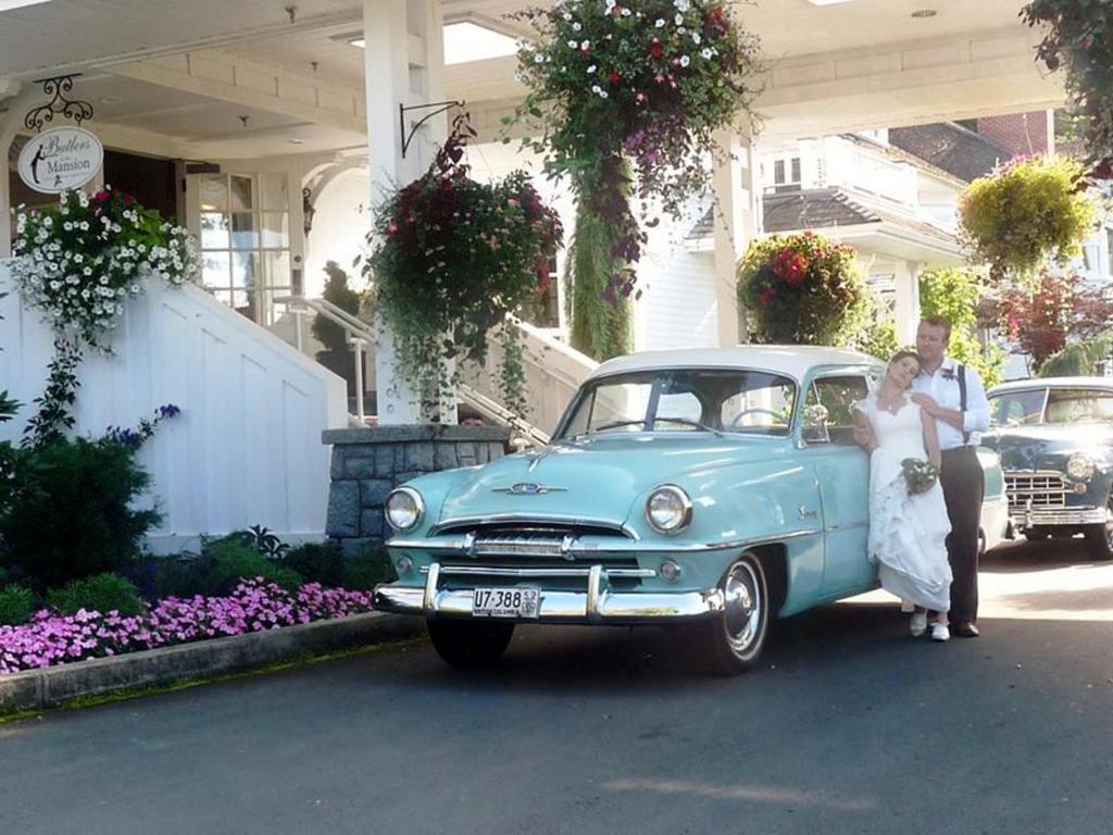 Crown Mansion Boutique Hotel & Villas, Qualicum Beach (updated prices 2025)
