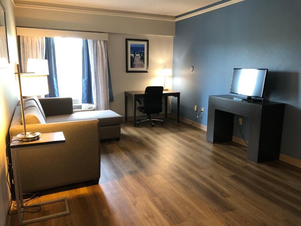 La Quinta by Wyndham PCB Coastal Palms, Panama City Beach (updated ...