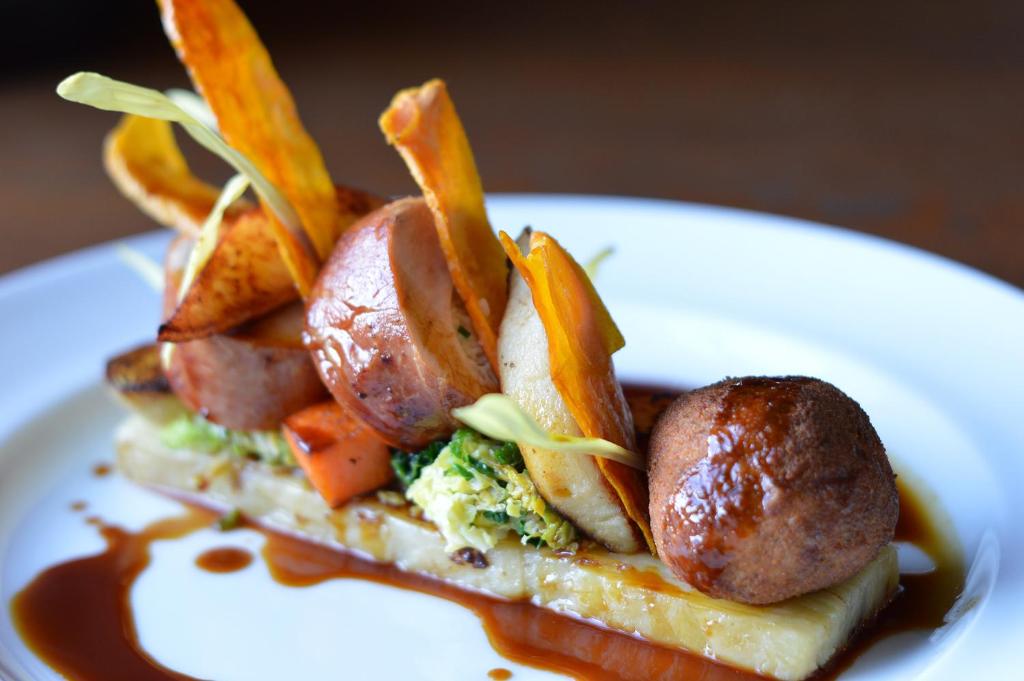 The Walnut Tree Inn, Northampton (updated prices 2025)