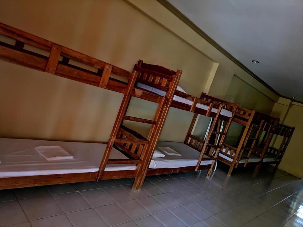 The Waterfront Beach Resort, Morong (updated prices 2025)