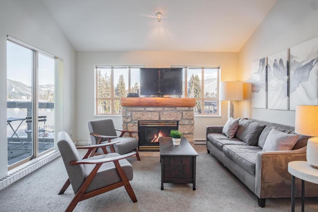 Tyndall Stone by Outpost Whistler, Whistler (updated prices 2026)