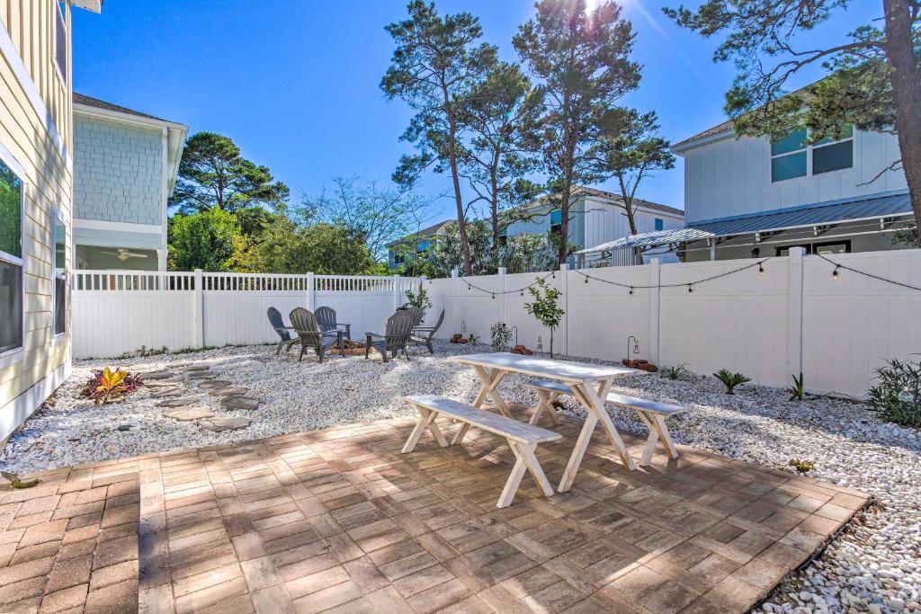 Spacious Home Less Than Half-Mile to Inlet Beach and Dining, Inlet ...