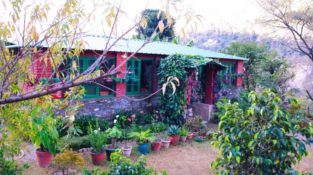 Vedant Valley Resort, Kund-Guptkashi, By Himalayan Eco Lodges ...