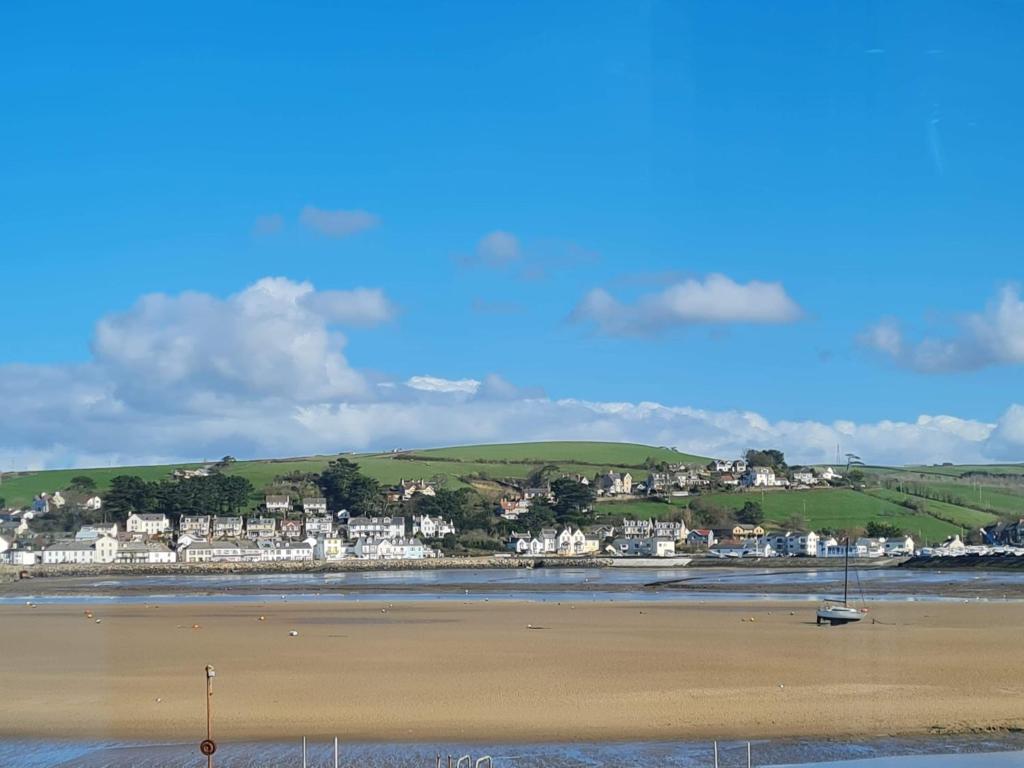 The Boat Yard, Appledore (updated prices 2025)