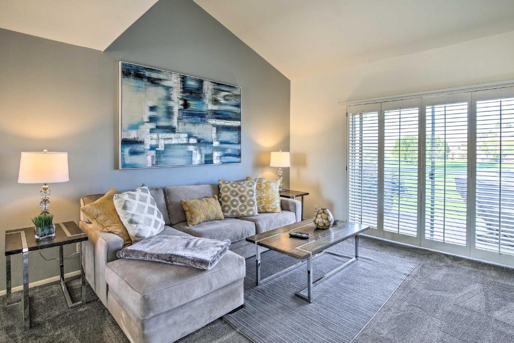 Country Club Condo with Pool and Hot Tub Access!, La Quinta (precios ...