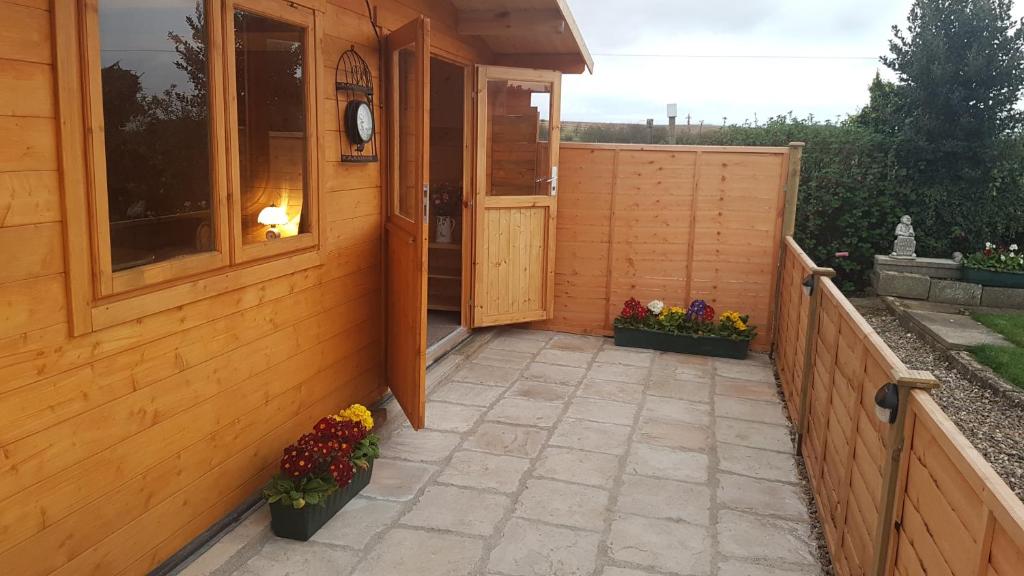 Cameron Court Cabin, Bridlington (updated prices 2026)